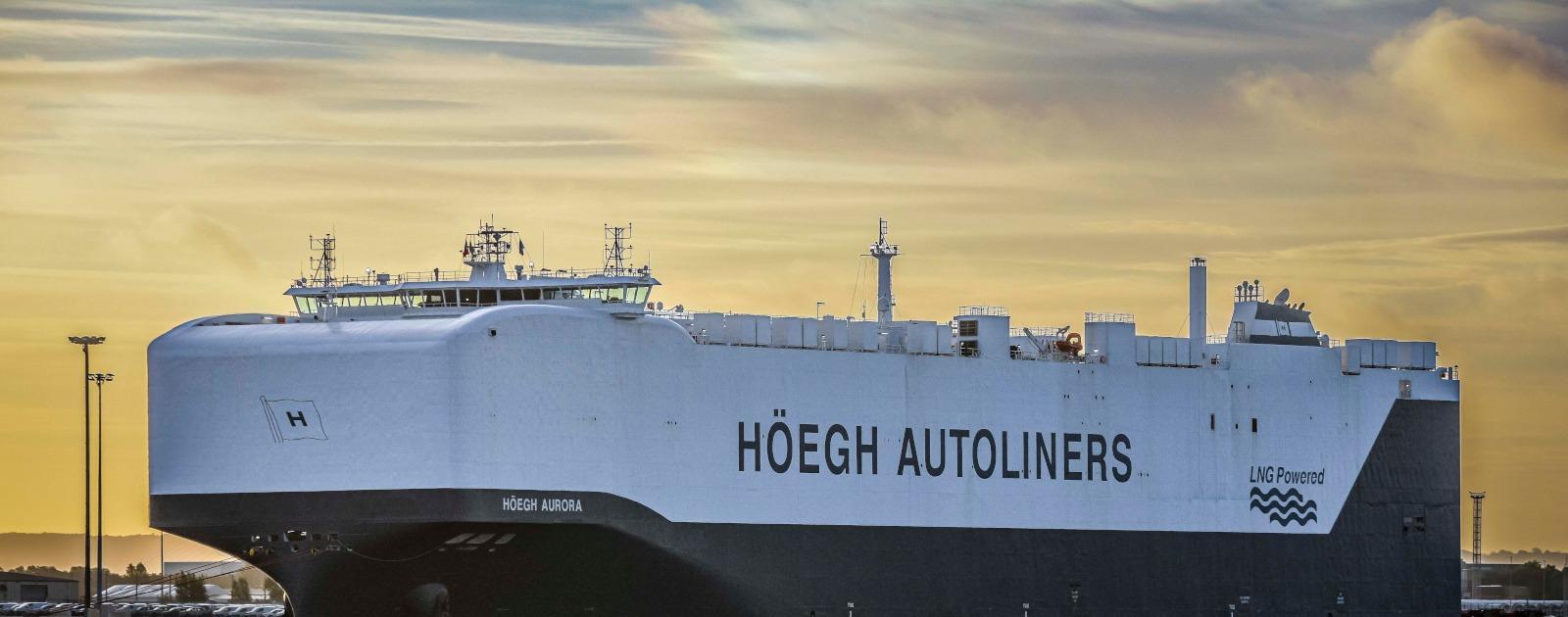 The world's largest and environmentaly friendly RORO makes its maiden ...